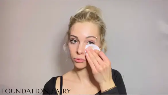 How to Make Eyes Look Less Sunken with Makeup